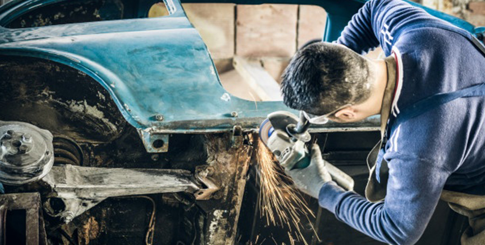 Como é feita a restauração de carros antigos? Entenda – Blog Paíto Motors